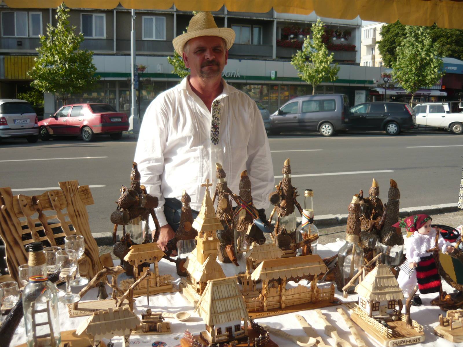 » Meșteri populari